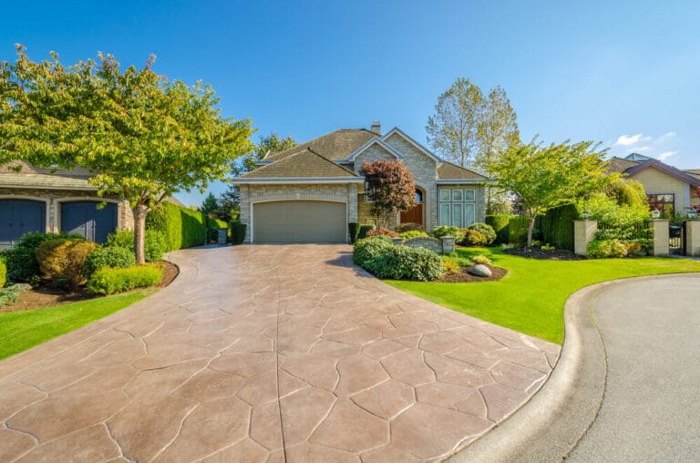 Concrete Driveway Contractors NYC | Repair & Installation - Home Flex Corp.